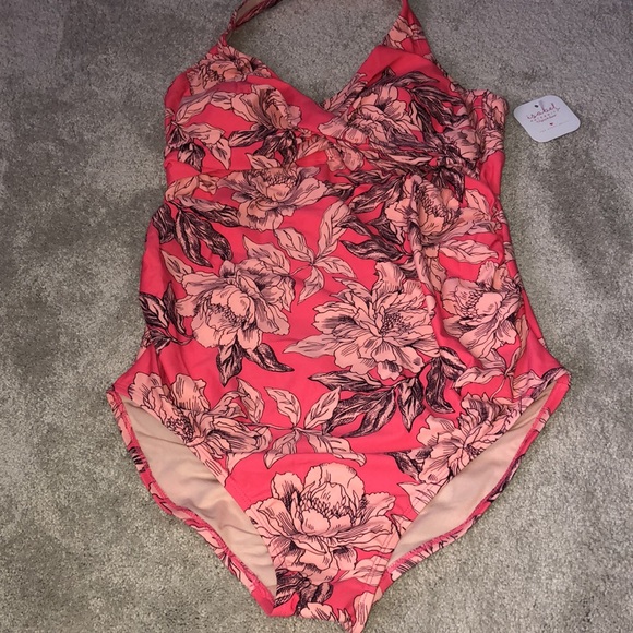 Isabel Maternity by Ingrid & Isabel | Swim | Isabel Maternity One Piece ...